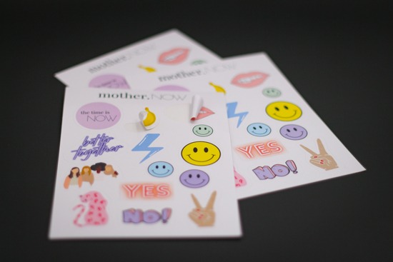 Postkartenaufkleber drucken lassen | Druckerei marcolor.de